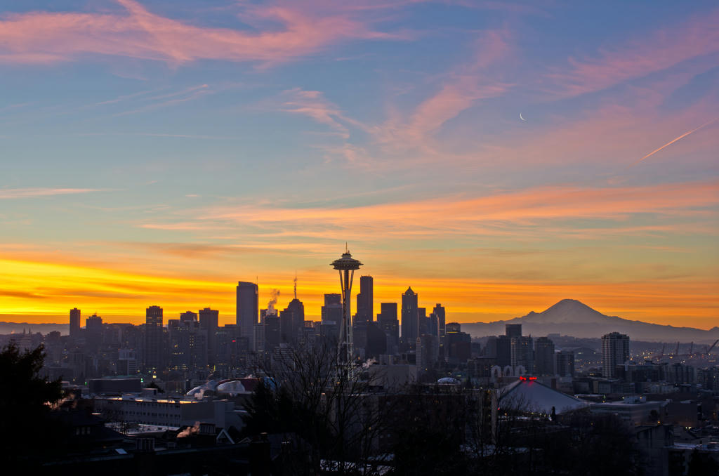 2011 New Year's Sunrise over Seattle - PentaxForums.com